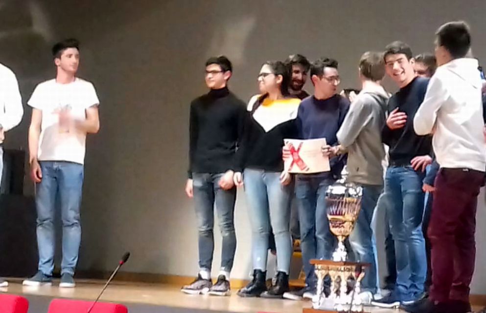 I giovani del Liceo Amaldi di Novi Ligure primi alle Olimpiadi della ...